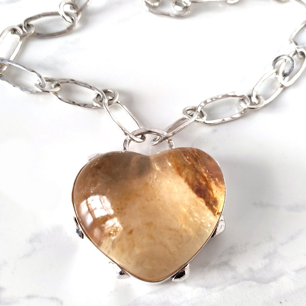 Kauri Gum Heart Necklace - Jewellery at The Vault NZ - NZ SOR