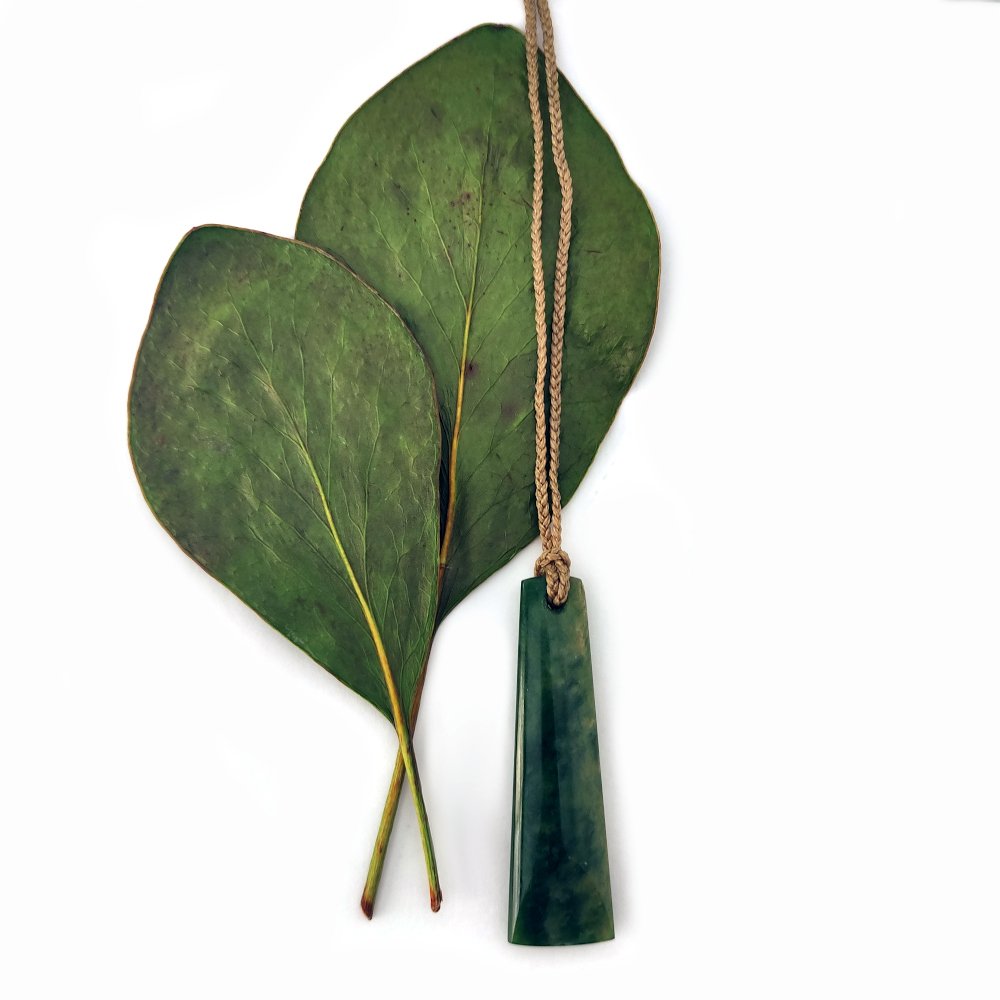 Pounamu Toki Pendant Jewellery At The Vault Nz Nz