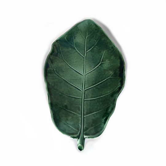 Puka Plate Medium Dark Green - Stepahead Ceramics at The Vault NZ - NZ