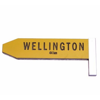 Magnet Sign Wellington - NZ : Ian Blackwell at The Vault NZ